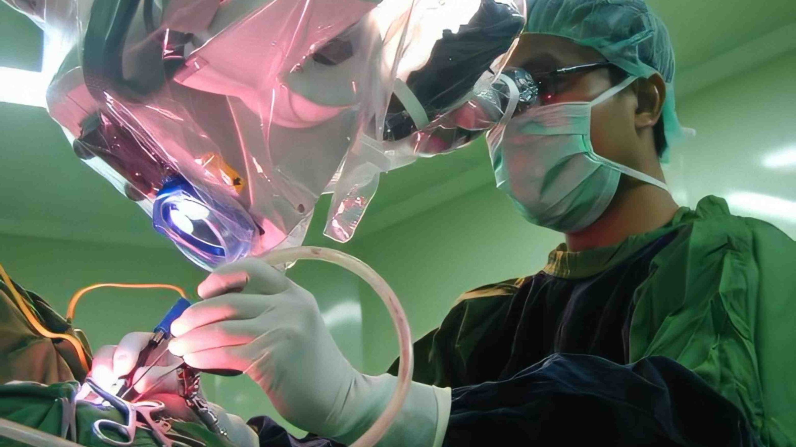 Medical Center terbaik di Surabaya - Locus